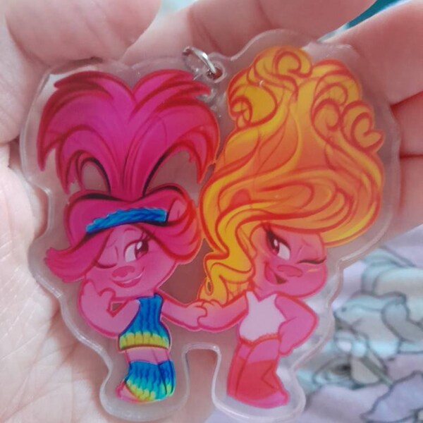 KEYCHAIN | Trolls Band Together | It Takes 2 Viva & Poppy | 7cm, Clear ...