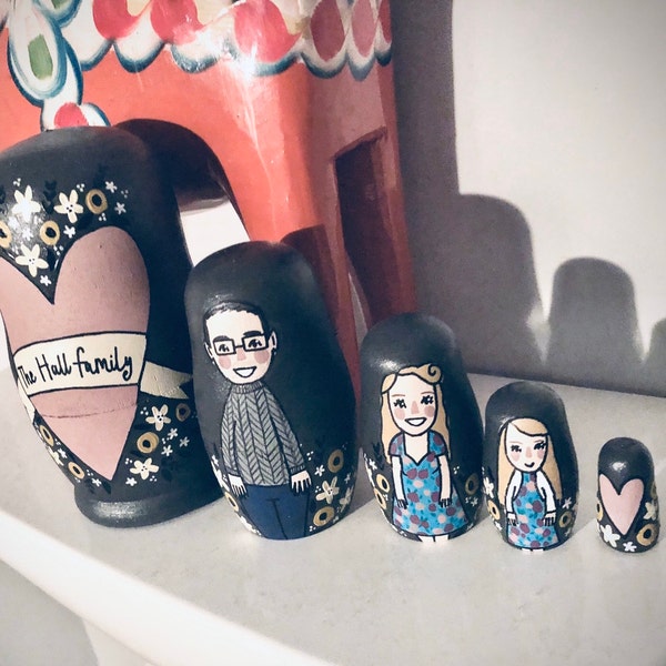 Family of 3 - FLORAL CLUSTER Personalised Nesting Dolls, Family ...