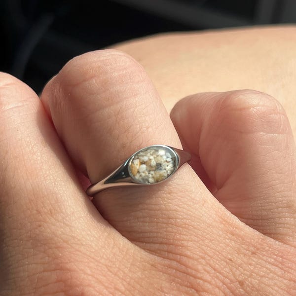 Gold Cremation Ring, Dainty Memorial Ring With Ashes, Moissanite ...