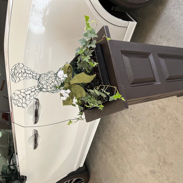 Boxer Topiary Frame - Etsy