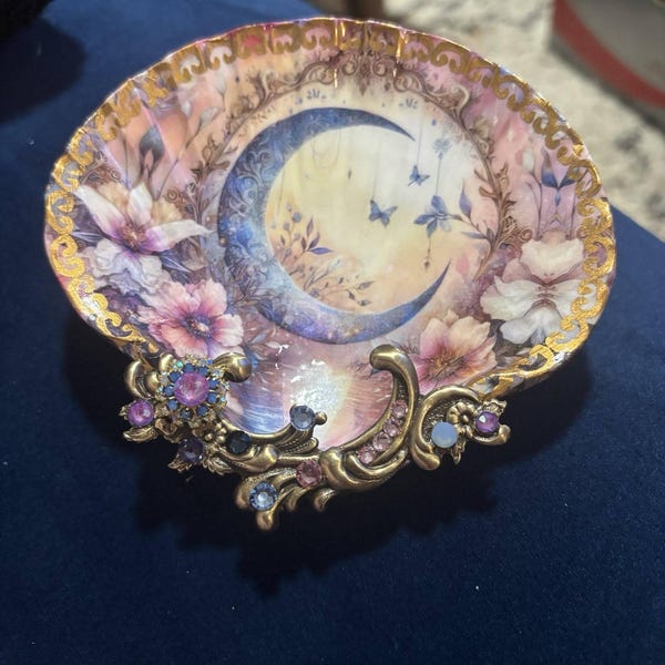 Gemini Zodiac Decoupaged Shell Ring, Jewelry, Trinket Dish - Etsy