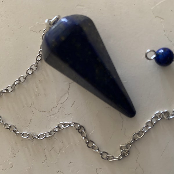 Green Aventurine Pendulum - Heart Chakra, Money Crystal, Green Pendulum ...