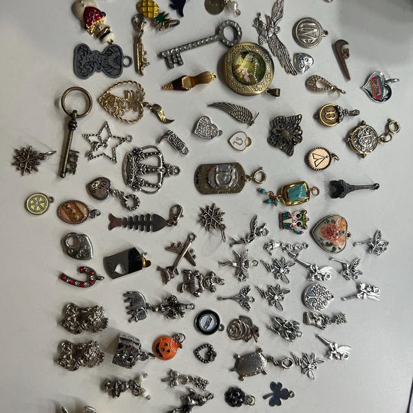 Choice Small Wooden Robot Assemblage Junkbot Desk Buddy Decor ...