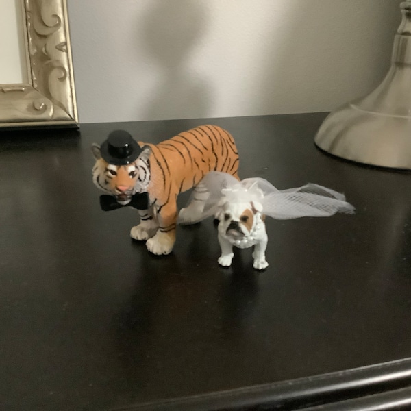 Tiger Cake Topper, Wedding Cake Topper, Animal Cake Topper, Safari-wild ...