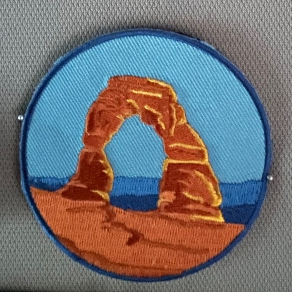 3" Circle Arches Patch - Delicate Arch National Park Patch - Iron on or ...