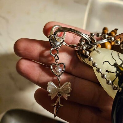 Y2K Tulip Charm - Etsy