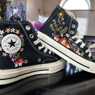 Embroidered Shoes/ Christmas Shoes/snowman Embroidered Shoes Under the ...