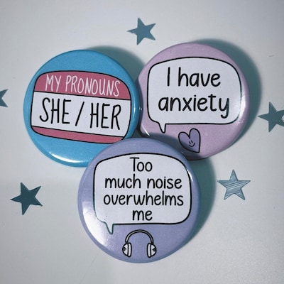 I'm Here to Answer Any Questions Badge Pin Staff Gift - Etsy