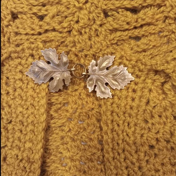 Pair of Oak Leaf Cloak Clasp | Set of 2, "terebinth" Silver & Bronze ...