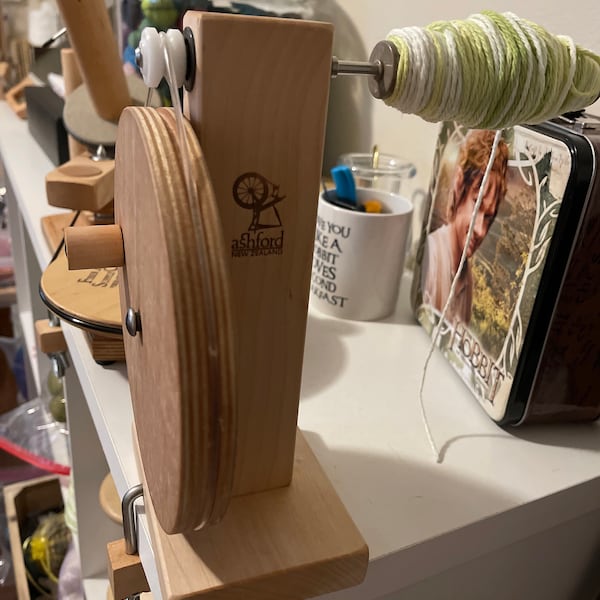 Ashford Wooden Boat Shuttle Bobbin Winder & Free Bobbin - Etsy