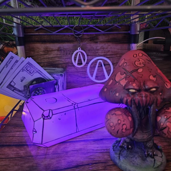 Ghost Gal, Light Up, Ghost, Diorama, Haunting, Pet Ghost, Ghost Jar ...