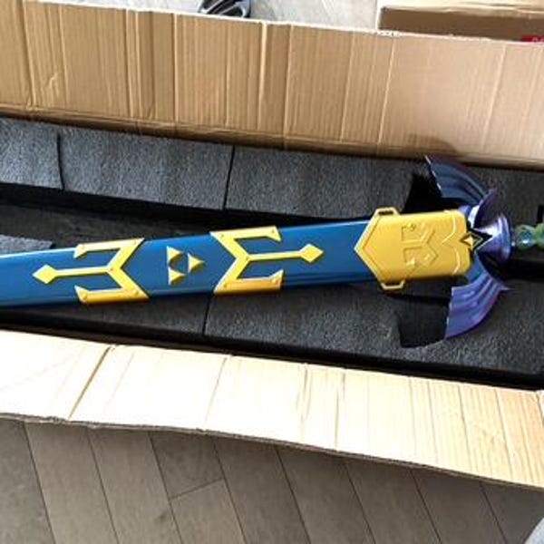 Legend of Zelda Master Sword Display Pedestal, Breath of the Wild Trial ...