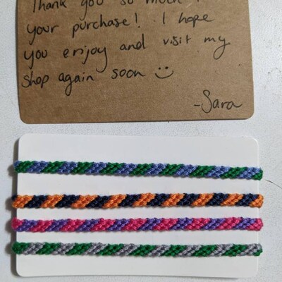 Tiny Heart Friendship Bracelet - Etsy