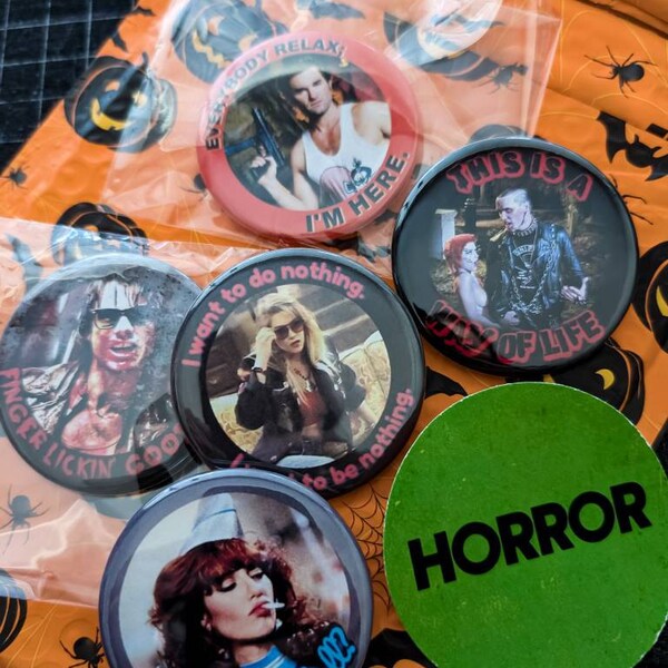 Babes of Horror Ghastly Garland Banner - Etsy