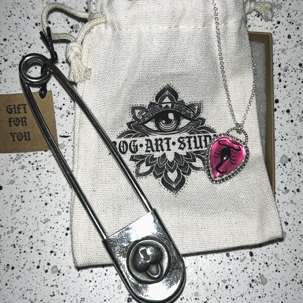 Storm-round Jumbo Safety Pin Keychain With Billiard Ball 10 - Etsy