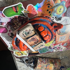 6 Headed Wall Hanging Clock - Etsy