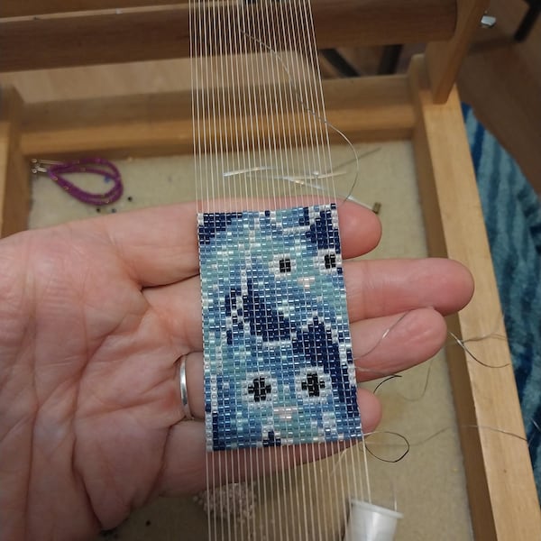 Horse Run - Native Bead Loom Pattern - Loom Bracelet Pattern - Loom ...