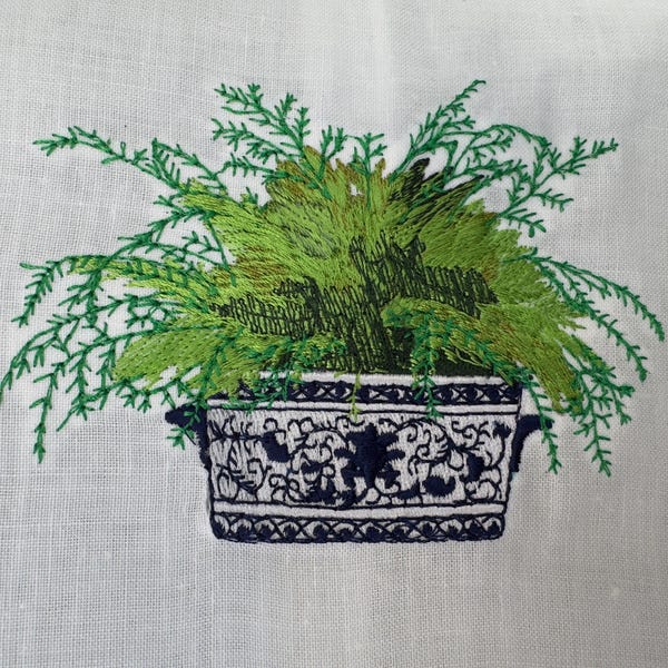 Chinoiserie Boxwood Wreath Embroidery Hamptons Design Machine ...