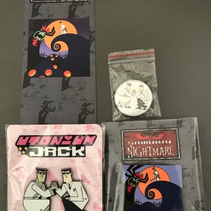 Moto Quasi Enamel Pin - Etsy