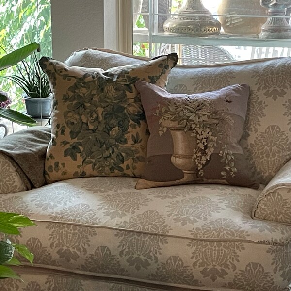 Chelsea Textiles "carnation and Cornflower Vine" Fabric Remnants - Etsy