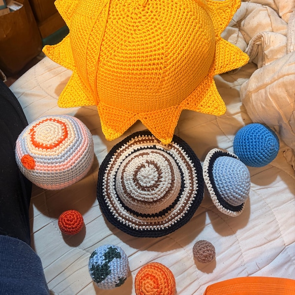 Solar System Mobile Crochet Pattern: Amigurumi Planets Tapestry (PDF ...
