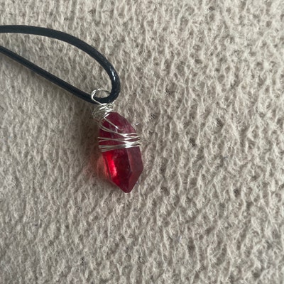 Antique Silver Style Plated Celtic Knot Disc Pendant & Natural - Etsy