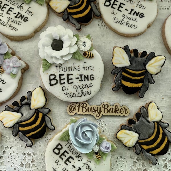 Graduation Cap & Gown Cookie Cutter Set #2 (arms Connected) - Etsy