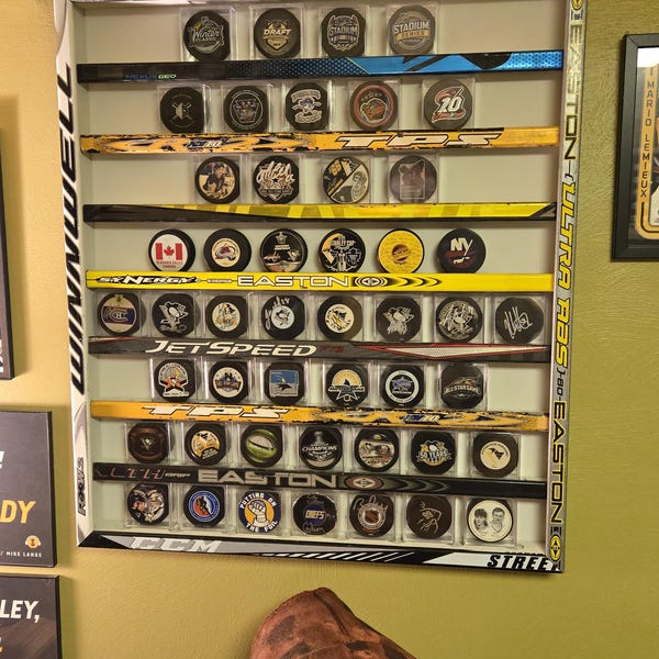 Hockey Puck Display-30 Pucks (made With Hockey Sticks, Hockey Room ...