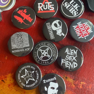Weezer 1 1/2 Pinback Buttons custom Made - Etsy