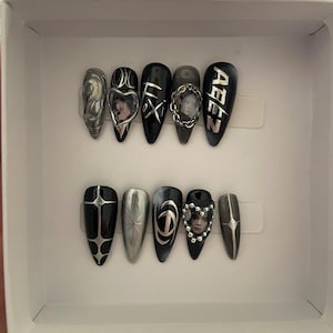 Stiletto White Emo/goth Iridescent Press on Nails With Silver Heart ...