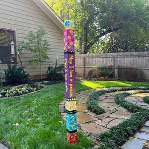 Garden Totem With a Twist - Etsy