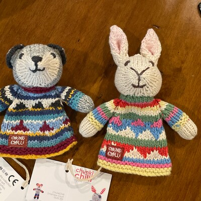 Hand Knitted Animals in Shakespearean Outfits - Etsy