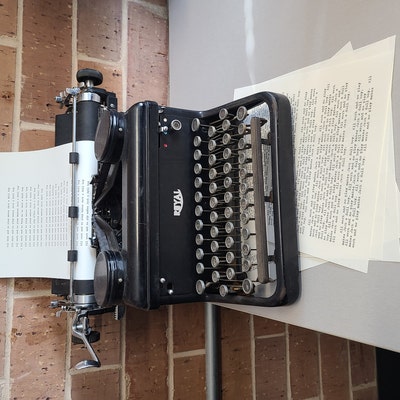 Re-animator Prop Replica Reagent Syringe - Etsy