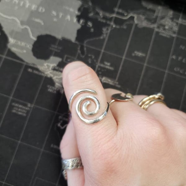 Handcrafted Sterling Silver Spiral Statement Ring - Minimalist Geometric Design for Modern ...