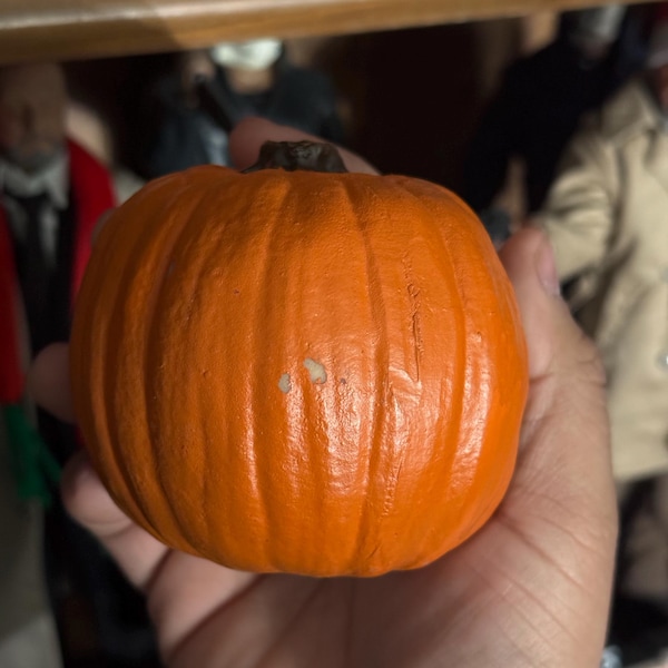 Critters Horror Movie Prop Hand Puppet / Halloween Display - Etsy