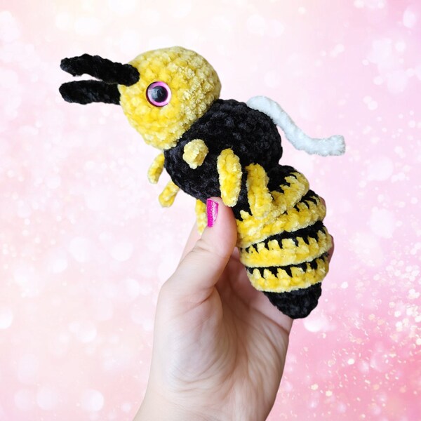 Crochet PATTERNS: Amanda the Bee & Willow the Wasp english/français - Etsy