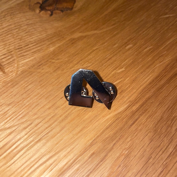 Custom Brooch Logo | Personalized Badge Pin Business Company Logo ...