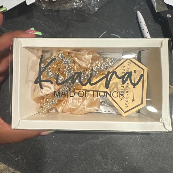 Small Elegant Luxury Custom Bridesmaid/maid of Honour Gift Boxes ...