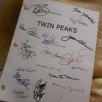 Maze Runner Movie Screenplay Script Autographed Dylan O'brien, Kaya ...