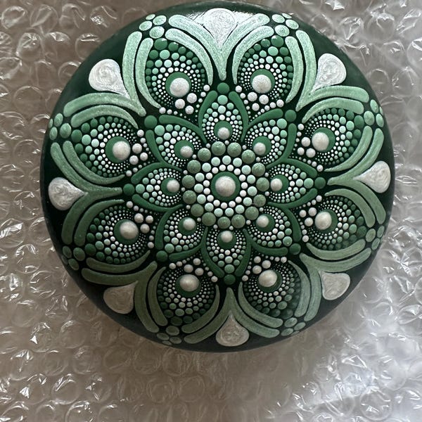 Dot Art Mandala Stone Paperweight Hand Painted Rock Meditation Medium ...
