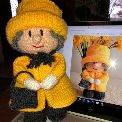 PDF Knitting Pattern Queen Elizabeth II Knitting Pattern Download Pdf ...