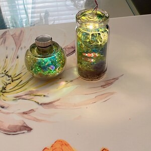 Luminous Tiny Fishtank Resin Jar Keychain LED Light Resin Fish Art Tiny ...