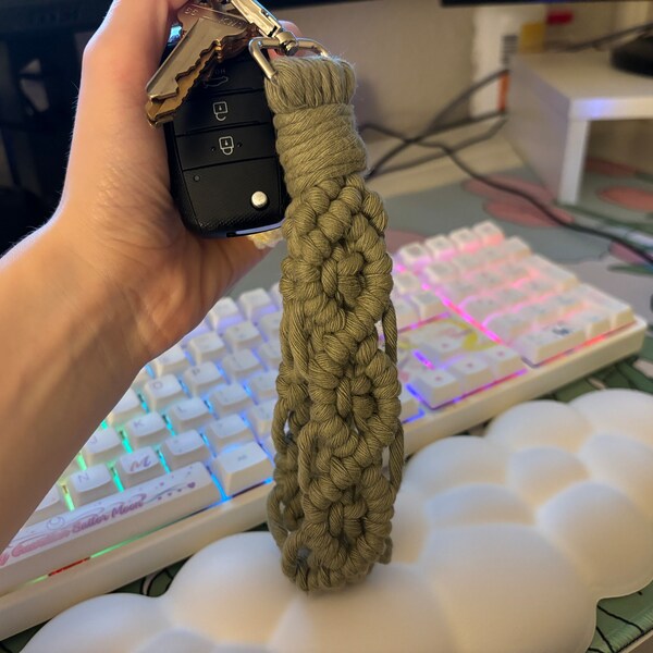 Handmade Macrame Wristlet Keychain Boho Chic & Functional Accessory Perfect for Gifts - Etsy