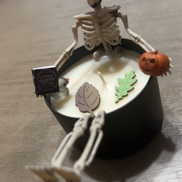 Soaking My Skeleton Bones Skeleton Candle Bath Halloween Decor Soy ...