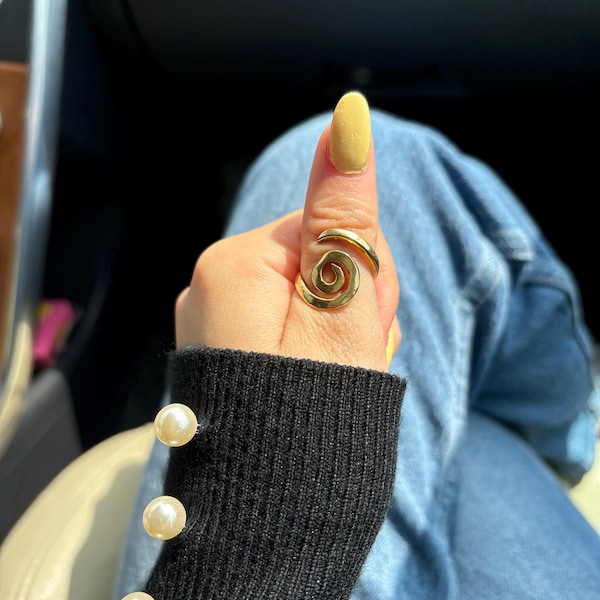 Spiral Ring, Hypnotic Ring, Spiral Brass Ring, Swirl Ring, Gold Wired ...