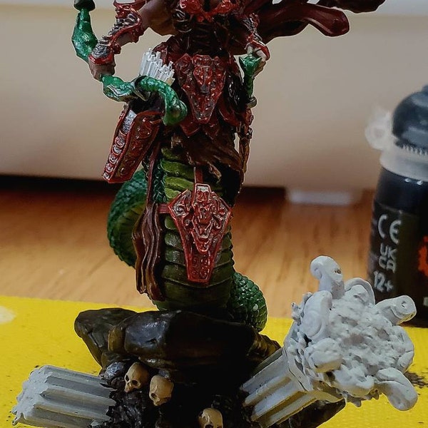 Glaive, Son of Faeren, Elf of the High Hollow | Stunning Elf Miniature ...