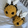 Hand Knit Bee Video Tutorial (LARGE), BEGINNER, Learn How to Finger ...