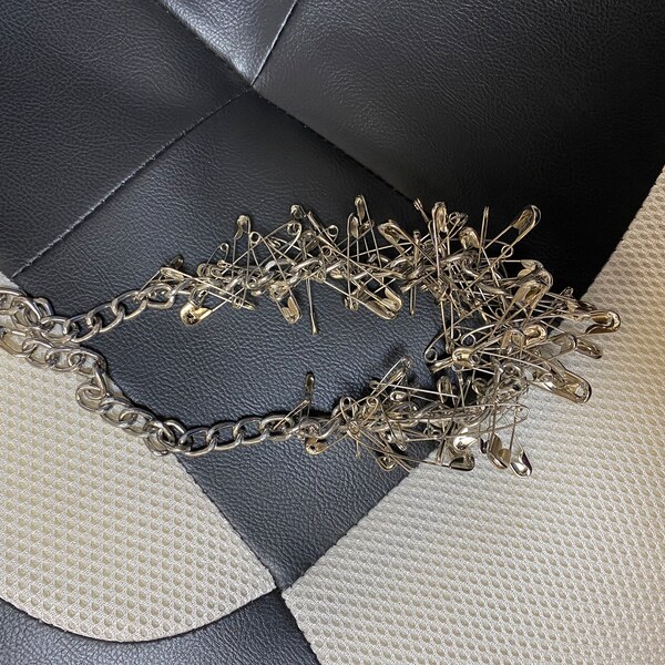 Safety Pin Earrings Star Charms Silver Tone Handmade Jewelry Unisex Hardware - Etsy