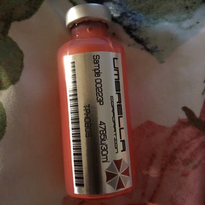 Resident Evil T-phobos - Etsy