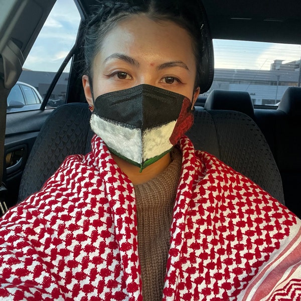 Original Palestinian Keffiyeh | Jordanian Hatta | Black and White ...